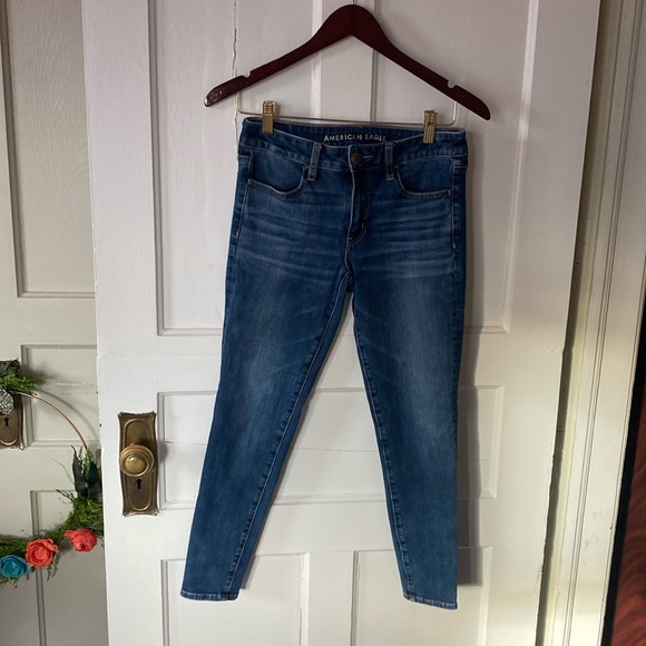 American Eagle 360 Next Level Stretch